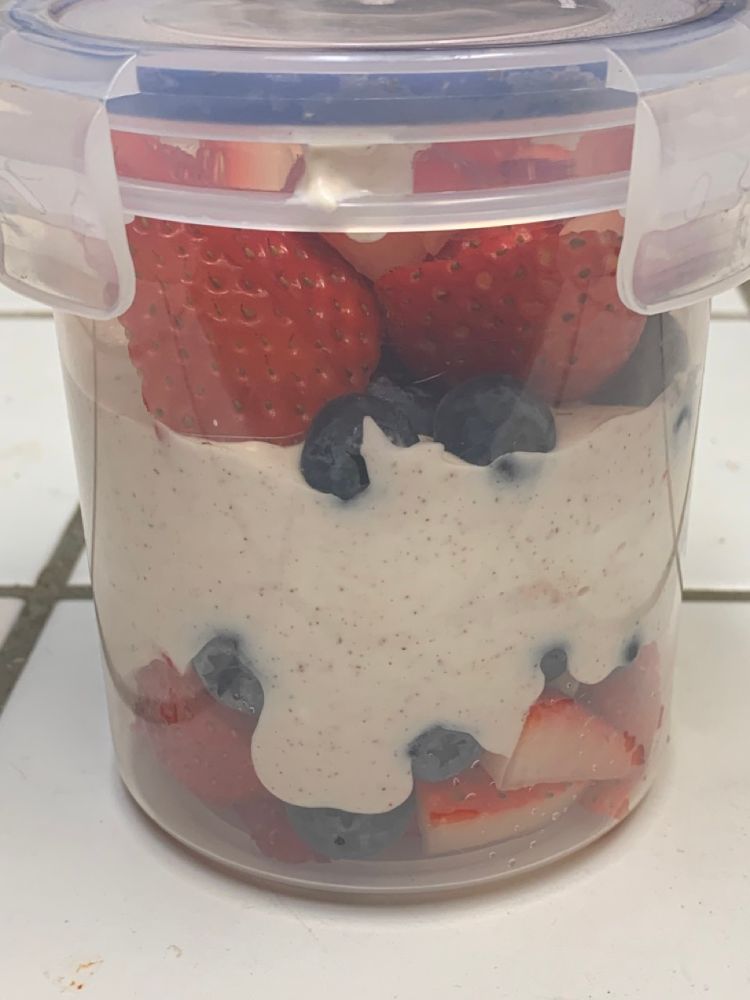 Cinnamon Greek Yogurt - recipe from MyNetDiary